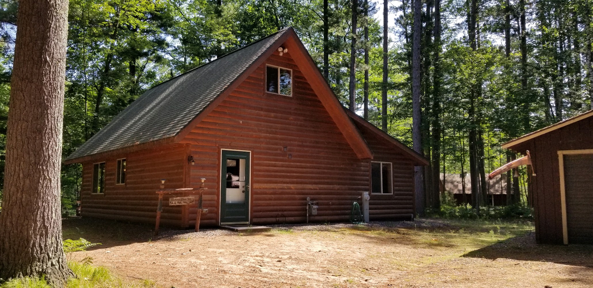 Bears Den 2 | The Estrold Resort